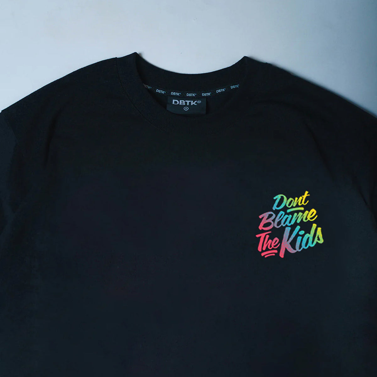 DBTK : Chromatic Script Tee (Black) – The Nines